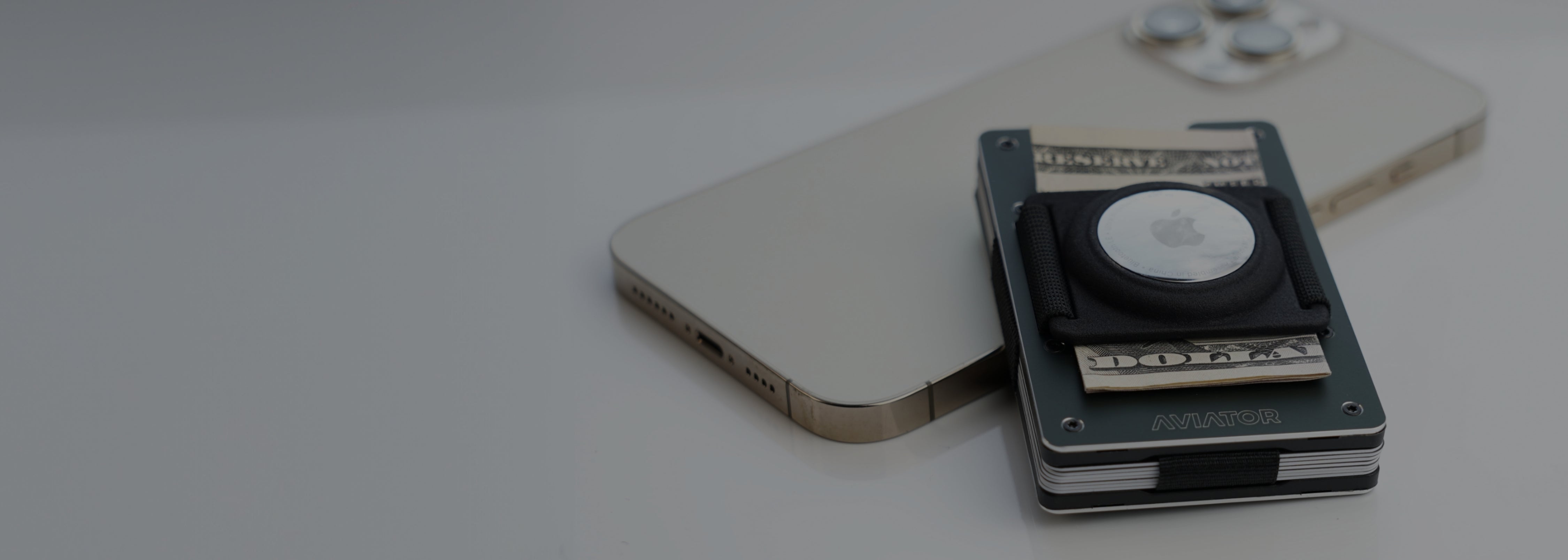 AirTag Wallet - AVIATOR by EVERMADE WALLETS