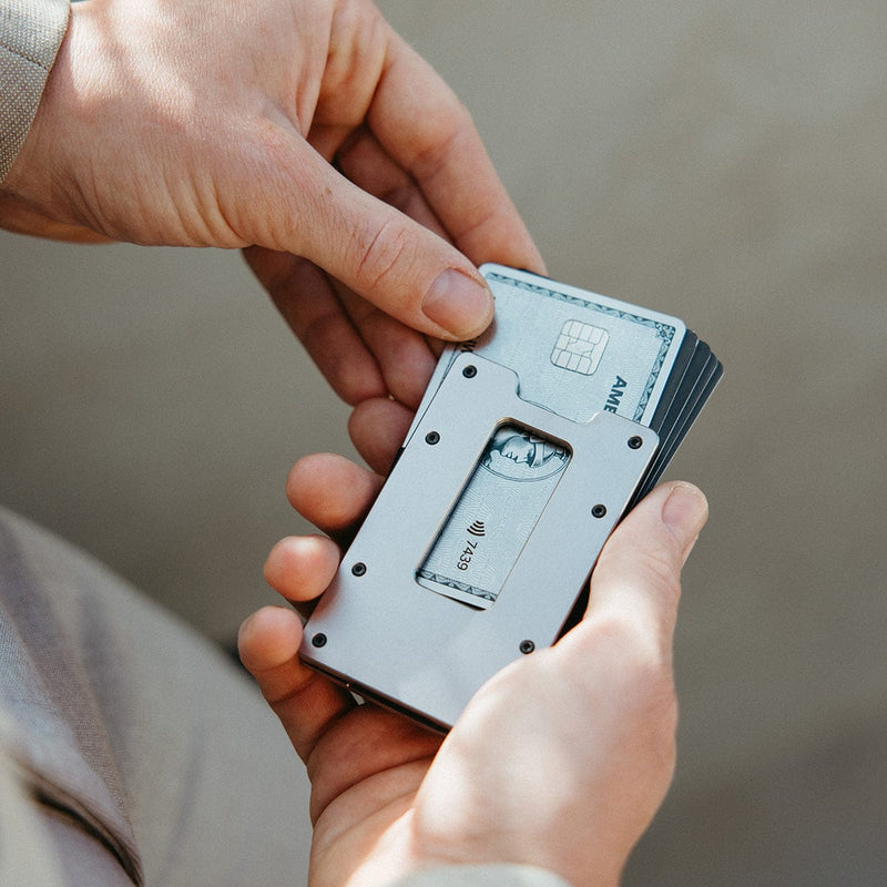 Titanium Wallets - Handmade in Germany | The AVIATOR Wallet - AVIATOR ...