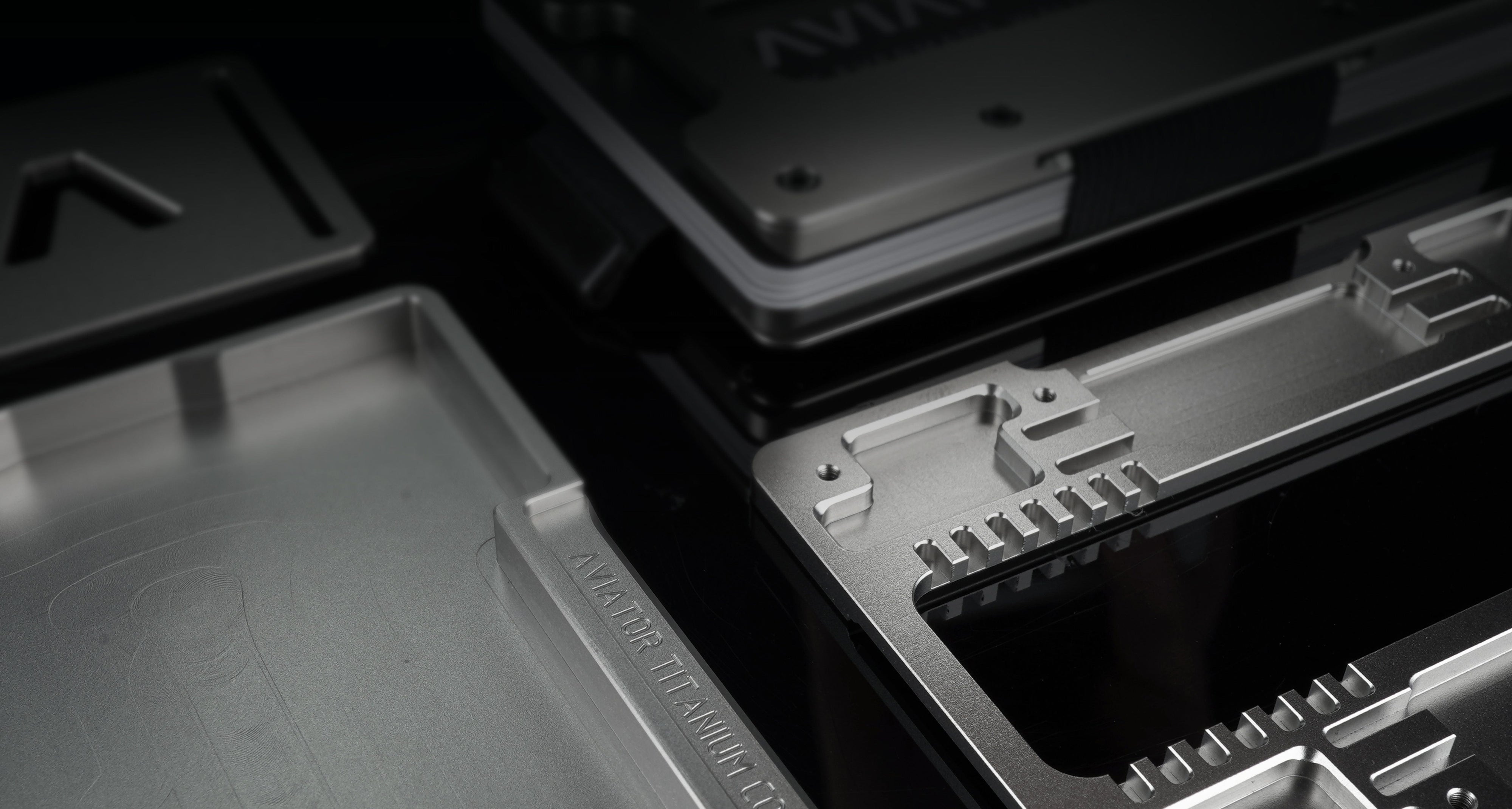 Titanium Wallets - Handmade in Germany | The AVIATOR Wallet - AVIATOR ...